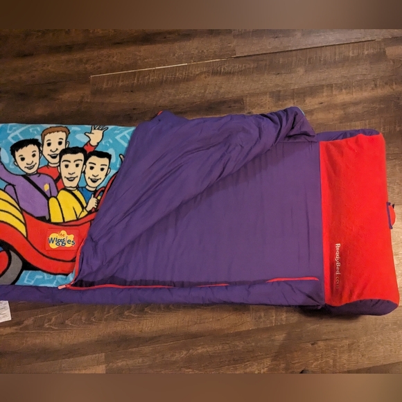 the Wiggles | Other | Wiggles Inflatable Sleeping Bag Original Cast Air ...